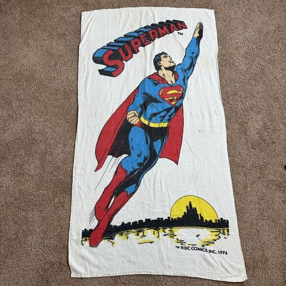 DC Comics | Bath | Vintage Superman Flying Over City Beachbath Towel ...